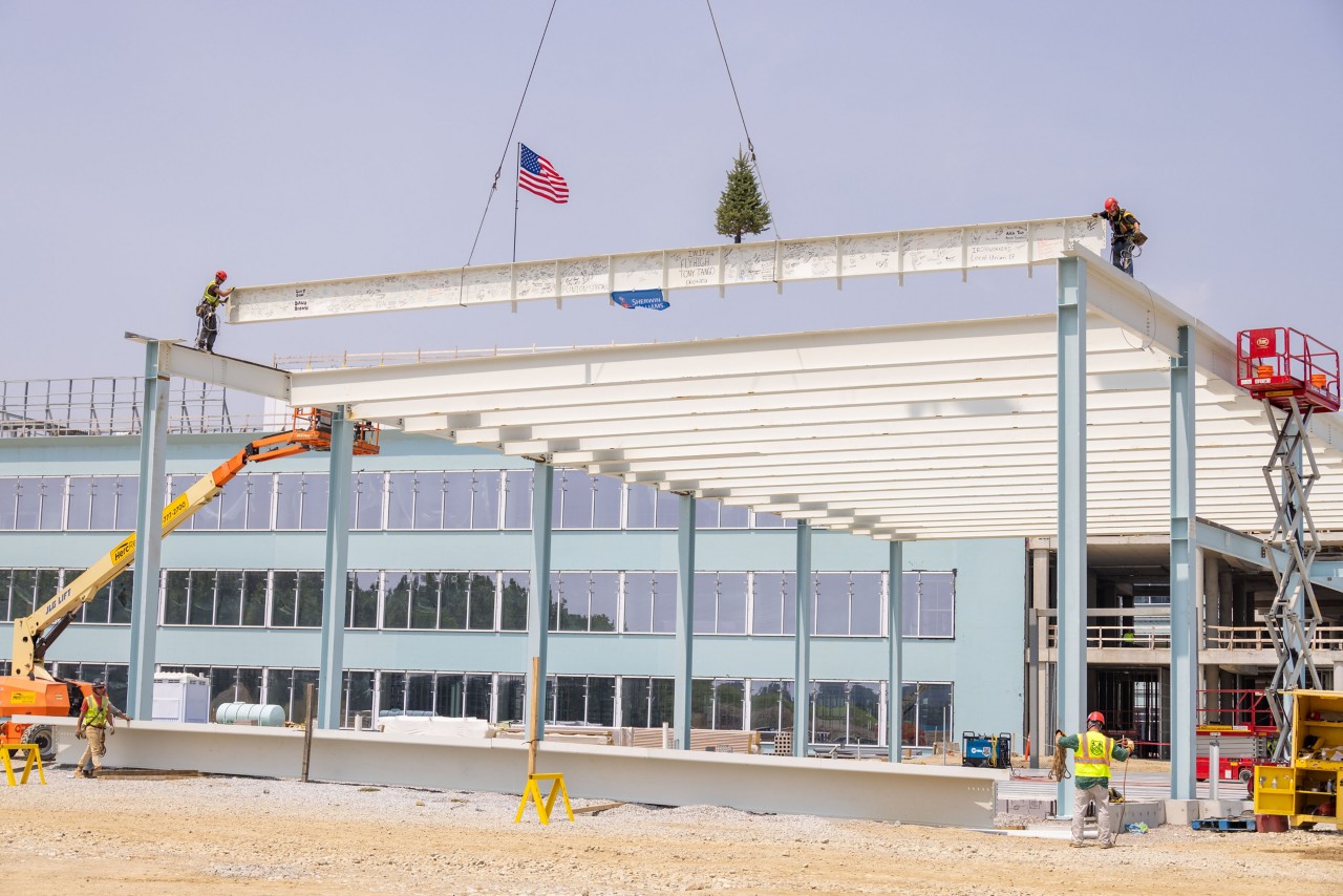 Topping-Off Ceremony at Sherwin-Williams New Global R&D Center Marks ...
